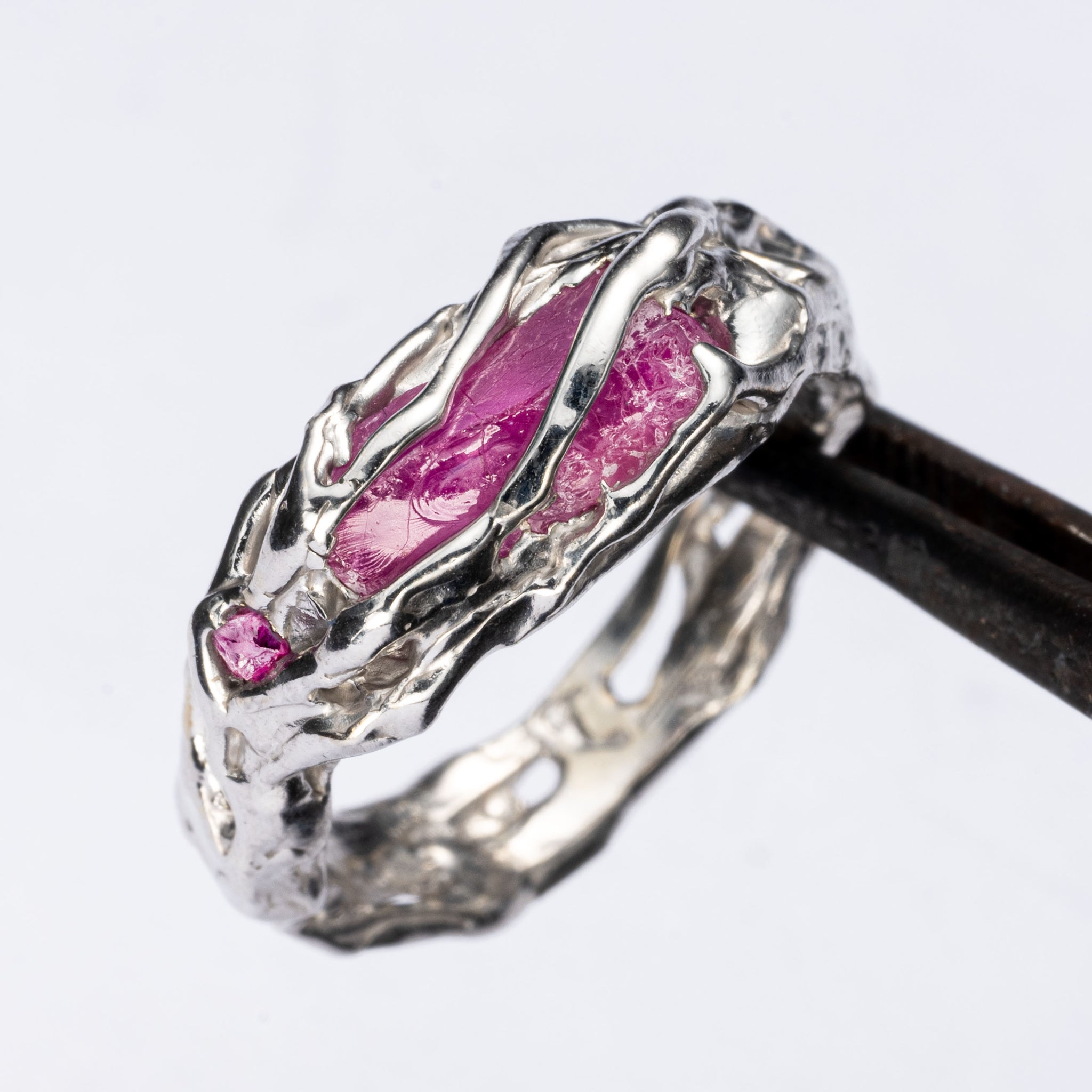 Handcrafted one-off jewelry in silver & gold | carle_mil | Buy here